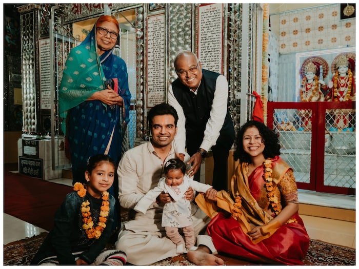 IAS Love Story: साथी IAS से शादी, किताबों से जुड़ाव.. पढ़ें चर्चित कपल ...
