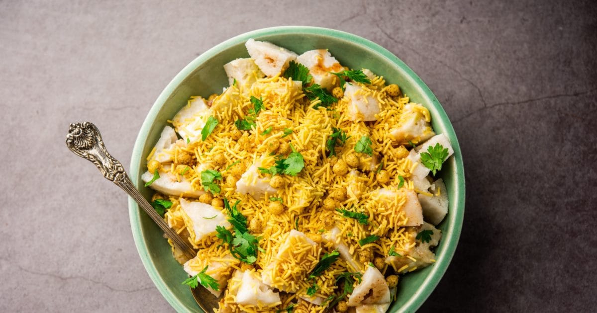 Idli Chaat Recipe: नाश्ते में बनाएं चटपटी इडली चाट, जो भी खाएगा कहेगा ...