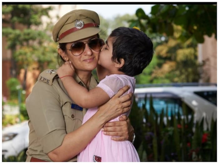 Success Story: प्रियंका चोपड़ा ने इस IPS का निभाया किरदार, पुलिस सेवा ...