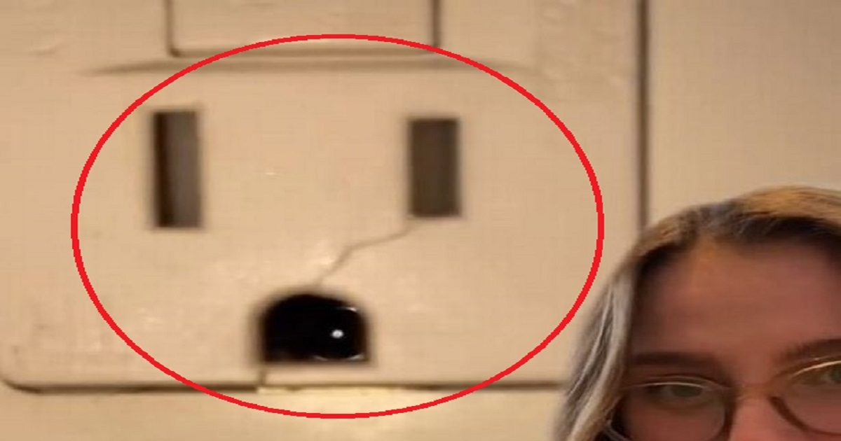 Woman Finds Hidden Camera In Bathroom Looking Like Socket News18 हिंदी