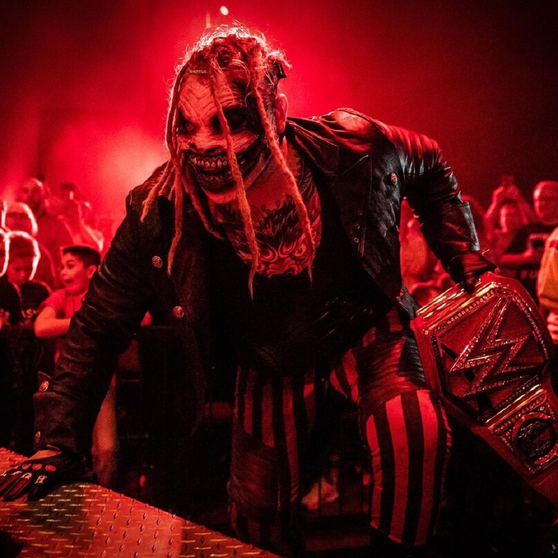 WWE scariest wrestler Bray wyatt the Fiend Mask and Most Horrifying ...