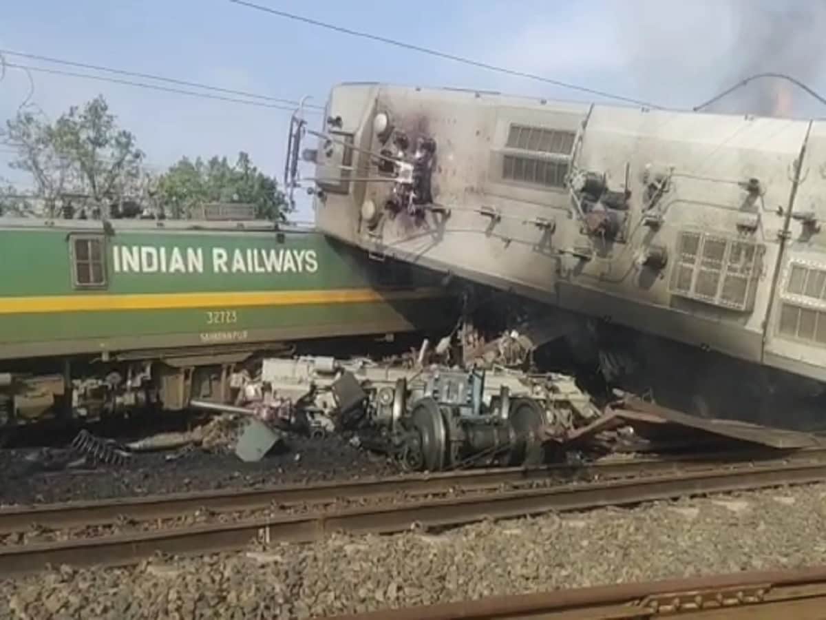 Train Accident VIDEO: शहडोल में भीषण रेल हादसा, पहले से खड़ी मालगाड़ी से टकराई दूसरी ट्रेन ...