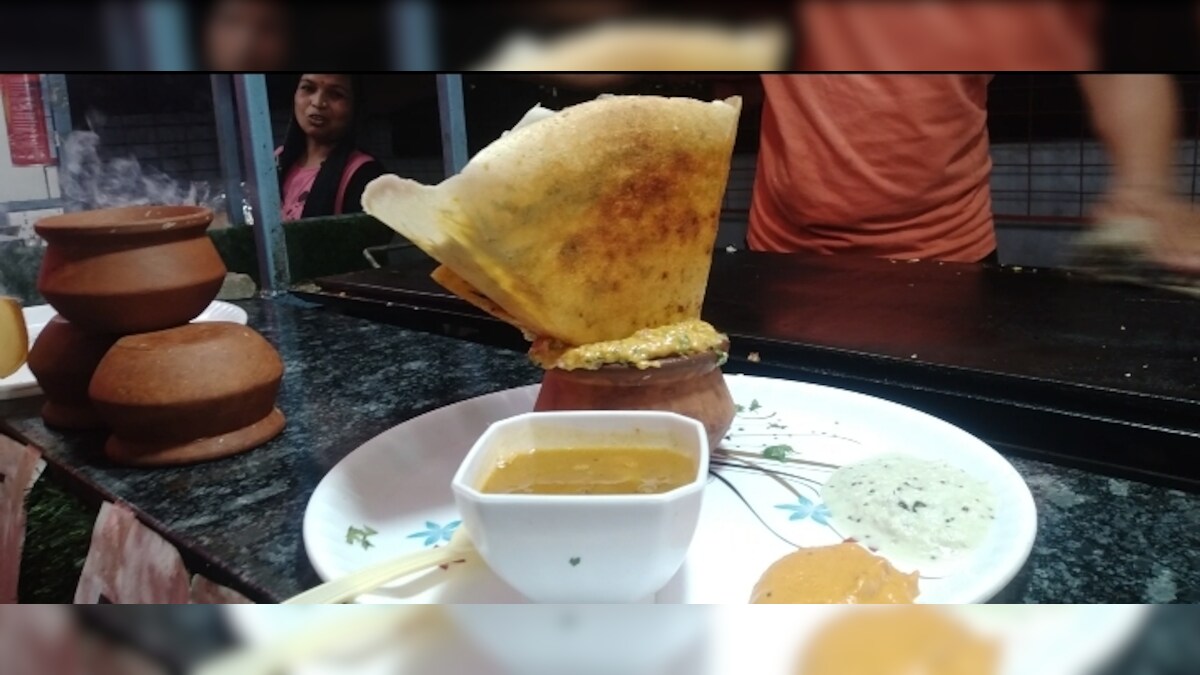 इंदौर में फेमस है मटका डोसा! जिसने खाया एक बार...वह बार-बार पहुंच रहा ...