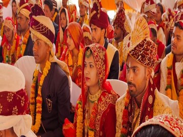 Sagar News: मंत्री गोपाल भार्गव ने कराया 1100 से ज्यादा जोड़ों का विवाह ...