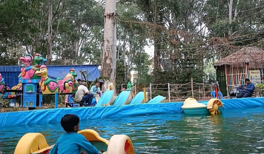 गर्मी को हवा कर देते हैं रांची के ये वॉटर पार्क, कम खर्च में होती है ...