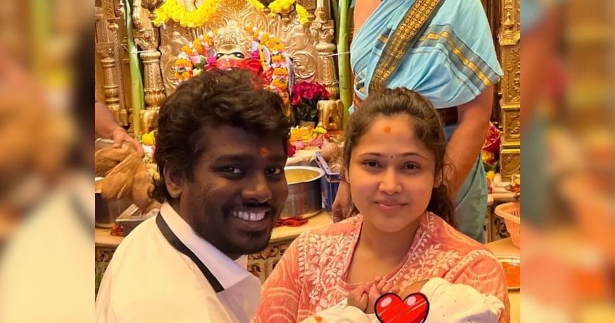 सिद्धि विनायक मंदिर पहुंचे Shah Rukh के 'जवान' डायरेक्टर, पहली बार ...