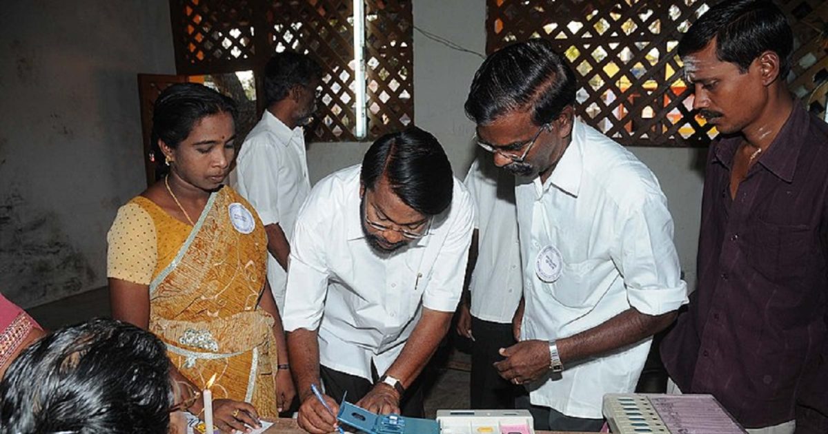 Explainer : कैसे सुनिश्चित होती है EVM मशीन के वोटों की गिनती में ...