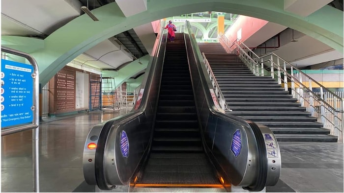 यहां है देश का सबसे ऊंचा Escalator, 5 मंजिला बिल्डिंग जितनी है ऊंचाई ...