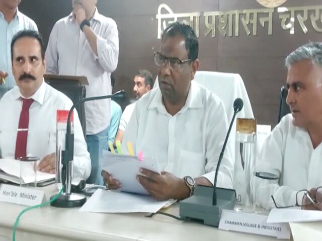 हरियाणाः राज्य मंत्री ने फूड इस्पेक्टर को सस्पेंड किया, जेई-XEN पर ...