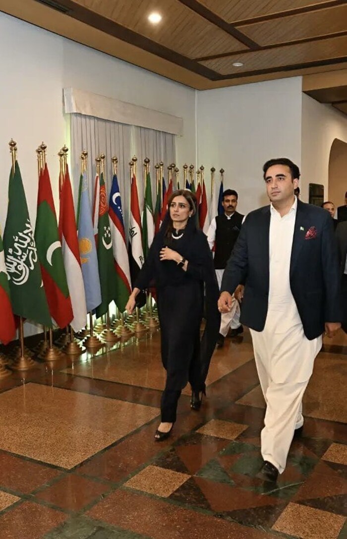 जब 11 साल बड़ी हिना रब्बानी के साथ रंगे हाथों पकड़े गए PAK विदेश मंत्री ...