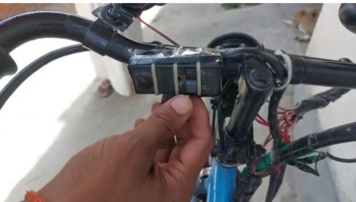 PHOTOS: दिव्यांग ने लगाया ऐसा दिमाग कि कबाड़ से बना डाली 2 गियर वाली ई ...