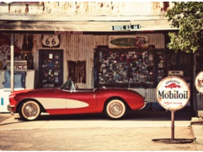 Most famous roads in world Americas route 66 is famous all over the ...