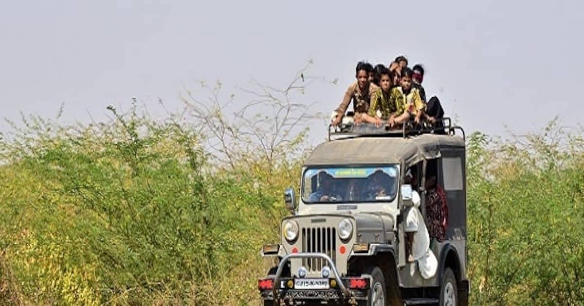 कमांडर जीप याद है ना? किसी ने सोचा नहीं होगा कि गाड़ी पर यूं भी होगी ...