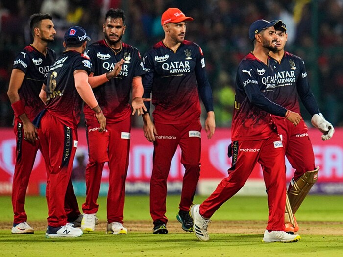 RCB 11 की जगह 4 खिलाड़ियों के भरोसे, 3 बैटर्स के अलावा अन्य कोई 150 रन ...