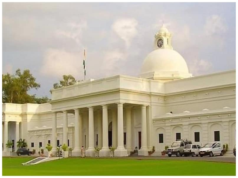 First Engineering College: एशिया का पहला इंजीनियरिंग कॉलेज, 2 बार बदला ...