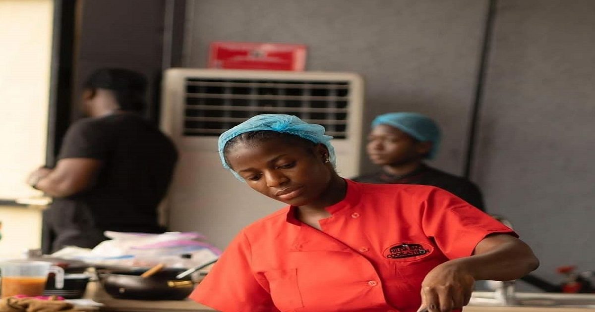 न सोई और न थकी... लगातार 4 दिनों तक बनाती रही खाना, अब गिनीज वर्ल्ड ...