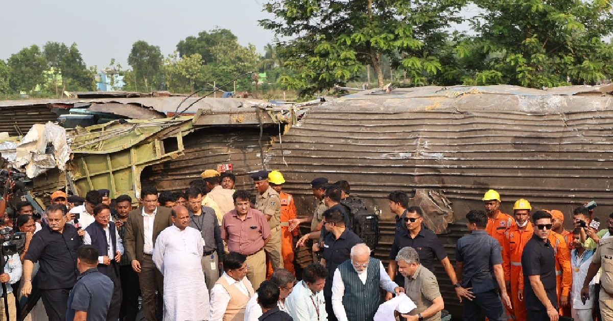 Odisha Train Accident: मृतकों की संख्या बढ़कर 288 हुई, 800 से अधिक लोग ...