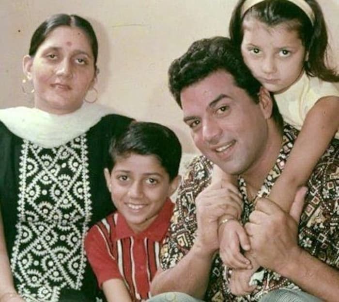 लाइमलाइट से दूर रहती हैं सनी देओल की बहनें, अजीता-विजेता के बारे में ...