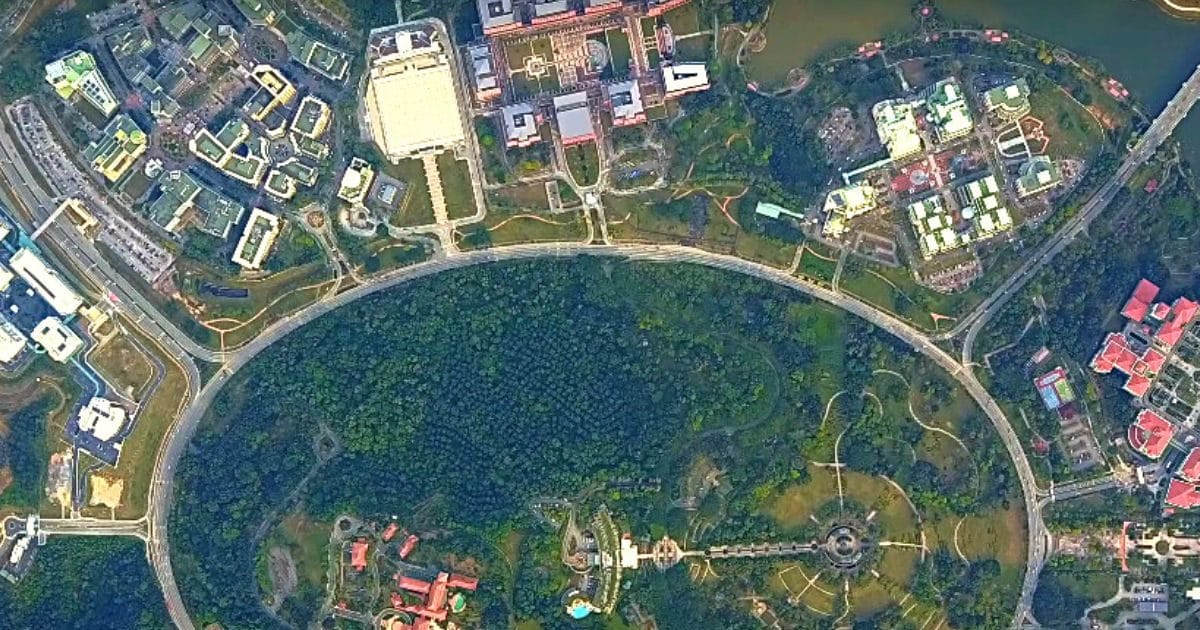 World’s Largest Roundabout: दुनिया का सबसे बड़ा चौराहा! महल से लेकर ...