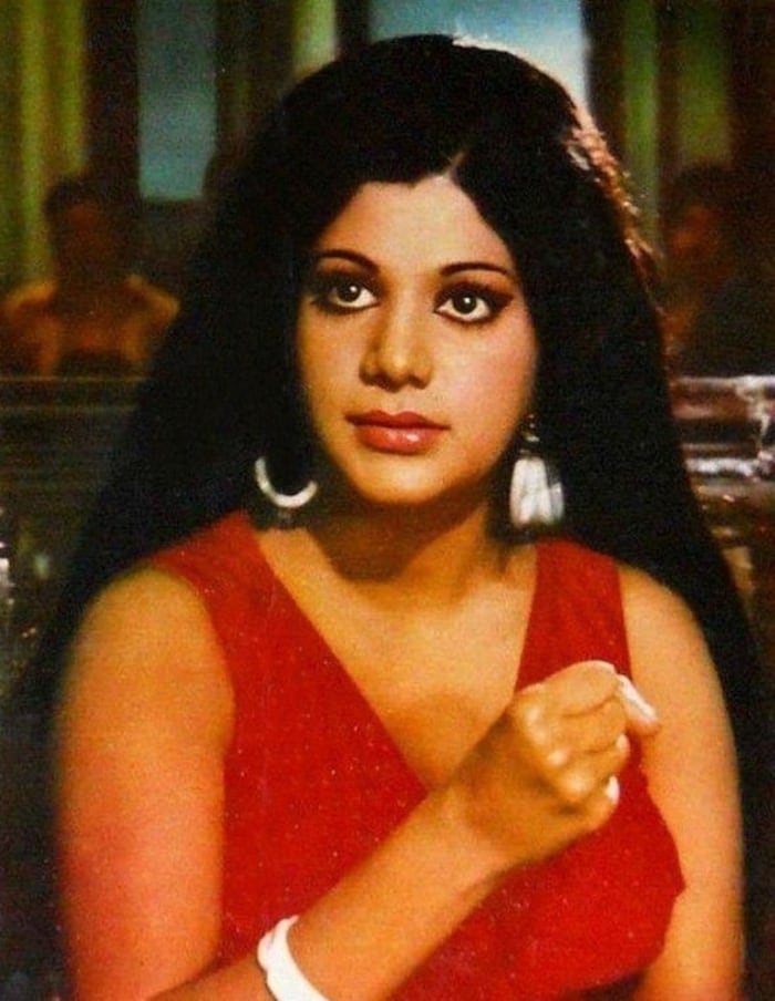 नफीसा सुल्तान से बनीं आशा सचदेव, धर्म परिवर्तन का क्या था सच? 67 की ...