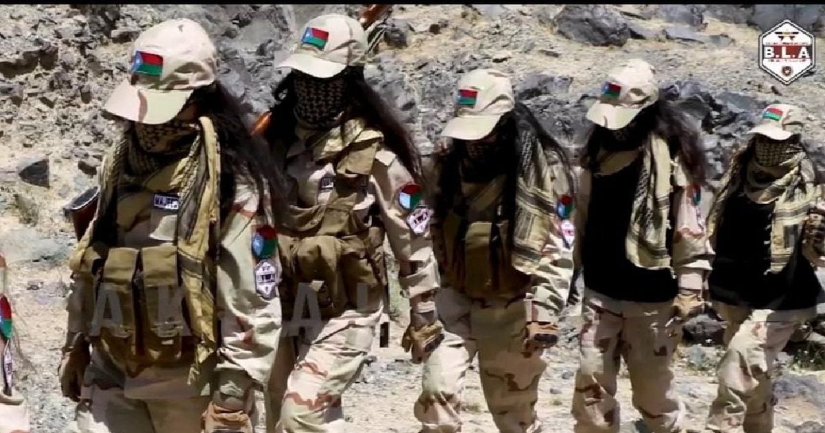 बलूचिस्तान लिबरेशन आर्मी ने जारी किया महिला फिदायीन का वीडियो, निशाने ...