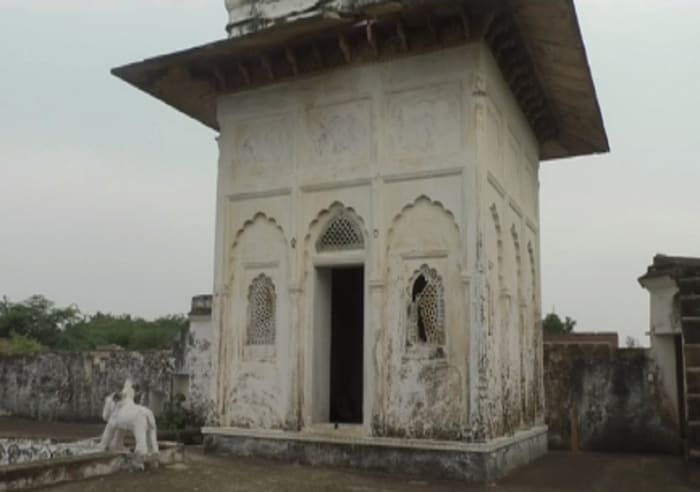 Heritage Temple Datia: दतिया के जिस मंदिर में रुकी थीं झांसी की रानी ...