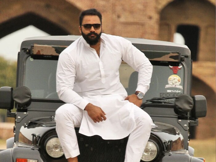 6.10 फीट लंबे और 140 Kg वजनी हैं Adipurush के कुंभकरण Lavi Pajni, रोज ...
