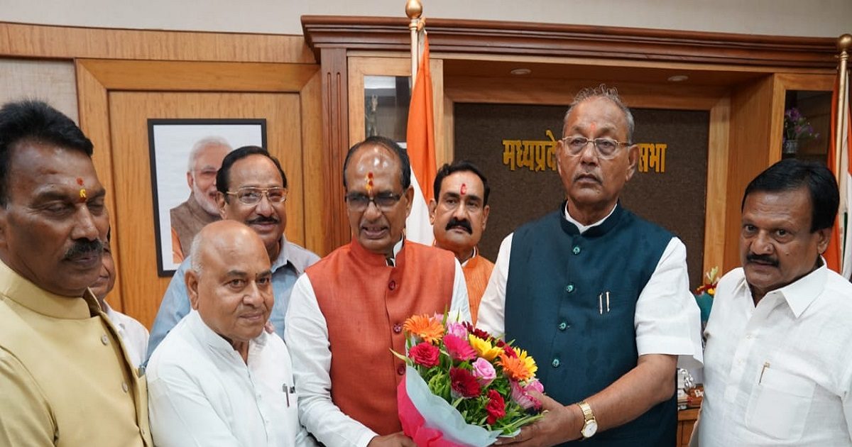 MP Assembly Session : हंगामेदार रहा मानसून सत्र का पहला दिन, सीधी मामले ...