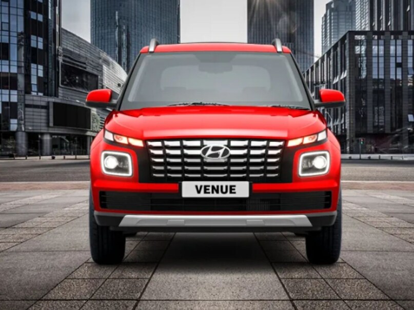 Hyundai venue rivals tata nexon and mahindra xuv300 most loved by young ...