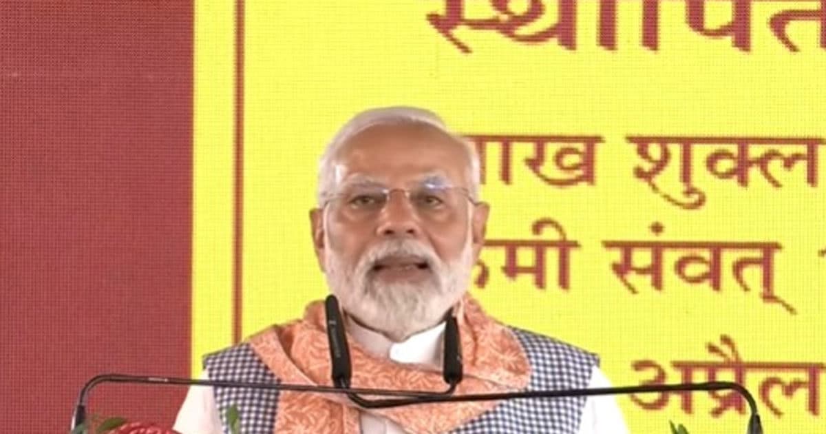 गीता प्रेस ट्रस्ट नहीं, जीवन की आस्था है... गोरखपुर में PM नरेंद्र मोदी ...