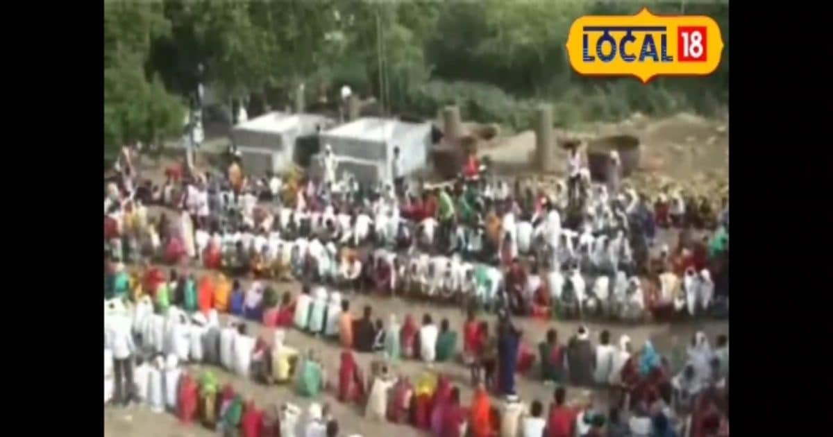 Bhandara of Karah Dham is unique at madhya pradesh