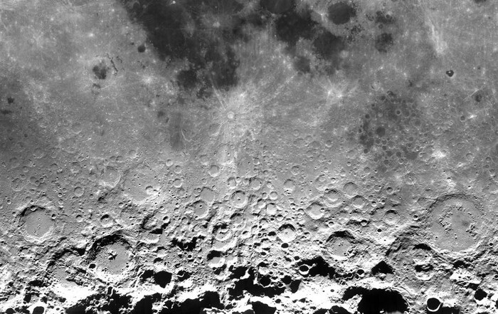 घर बैठे घूमें चांद का कोना-कोना, Google करेगा आपकी मदद, बस इस ...