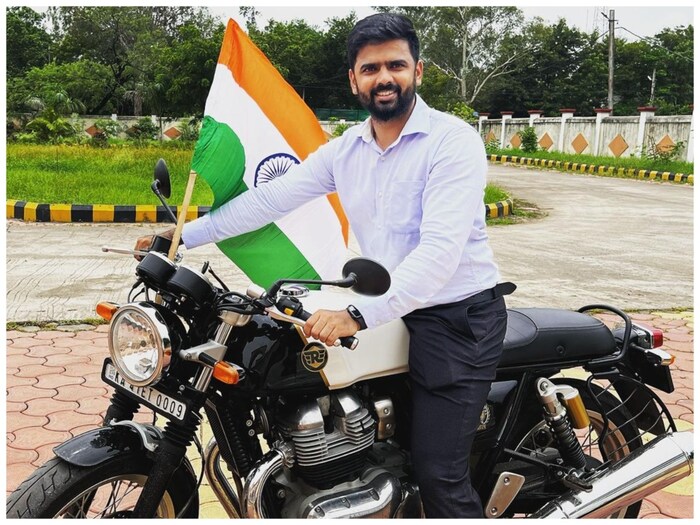 IAS Success Story: गांव के स्कूल में पढ़ाई, मुश्किल दौर में किया MBBS, डॉक्टरी के साथ ऐसे बने ...