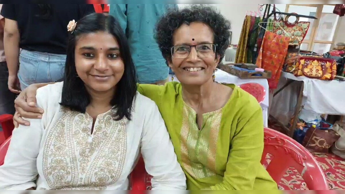 बहू की कला और सास की आवाज...मां बेटी जैसी है यह अनोखी जोड़ी, खबर आपको ...