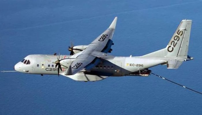 भारत आ रहा C295 विमान, पलक झपकते ही हो जाता है 'गायब', दुश्मनों में 'गदर' मचाने में है माहिर ...