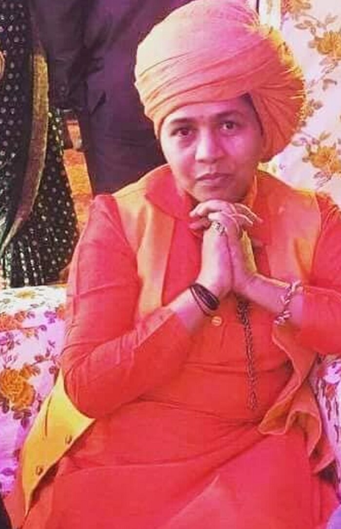 कौन हैं वो महिला महंत, जिन्होंने दिल्ली यूनिवर्सिटी से की मेडिकल की ...