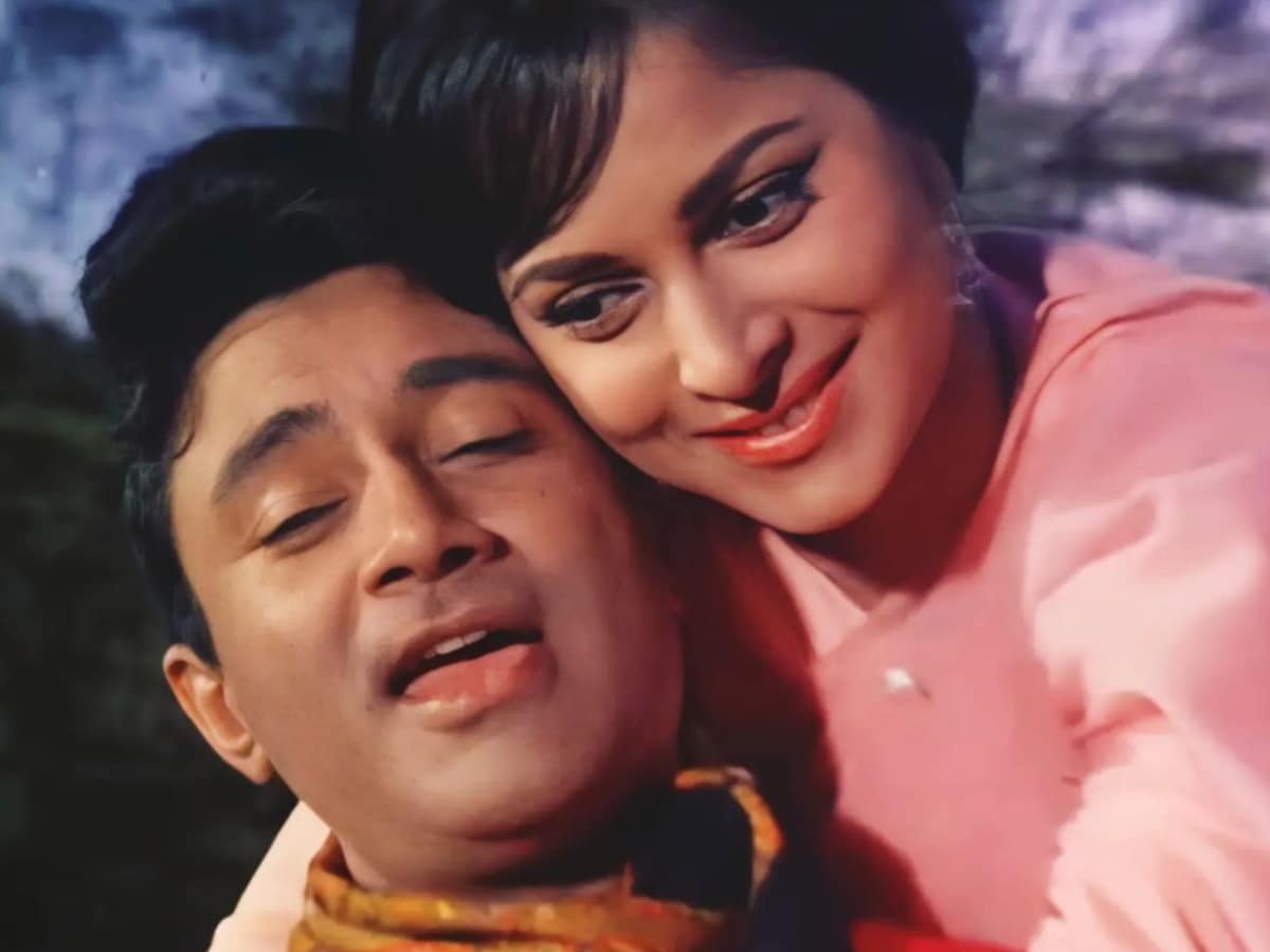 देव आनंद की वो एक्ट्रेस, डायरेक्टर ने जिसके जोड़े हाथ, बोले-'दूसरी ...