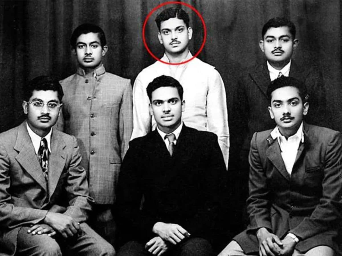 वो प्रधानमंत्री जिसके पिता थे नामी ज्योतिषी, सच हो गई थी बेटे से जुड़ी ...