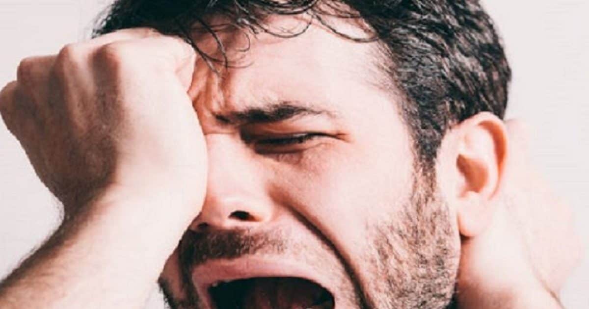 क्यों कुछ लोग दूसरों की तुलना में अधिक रोते हैं? तब हमारे आंसू क्या ...