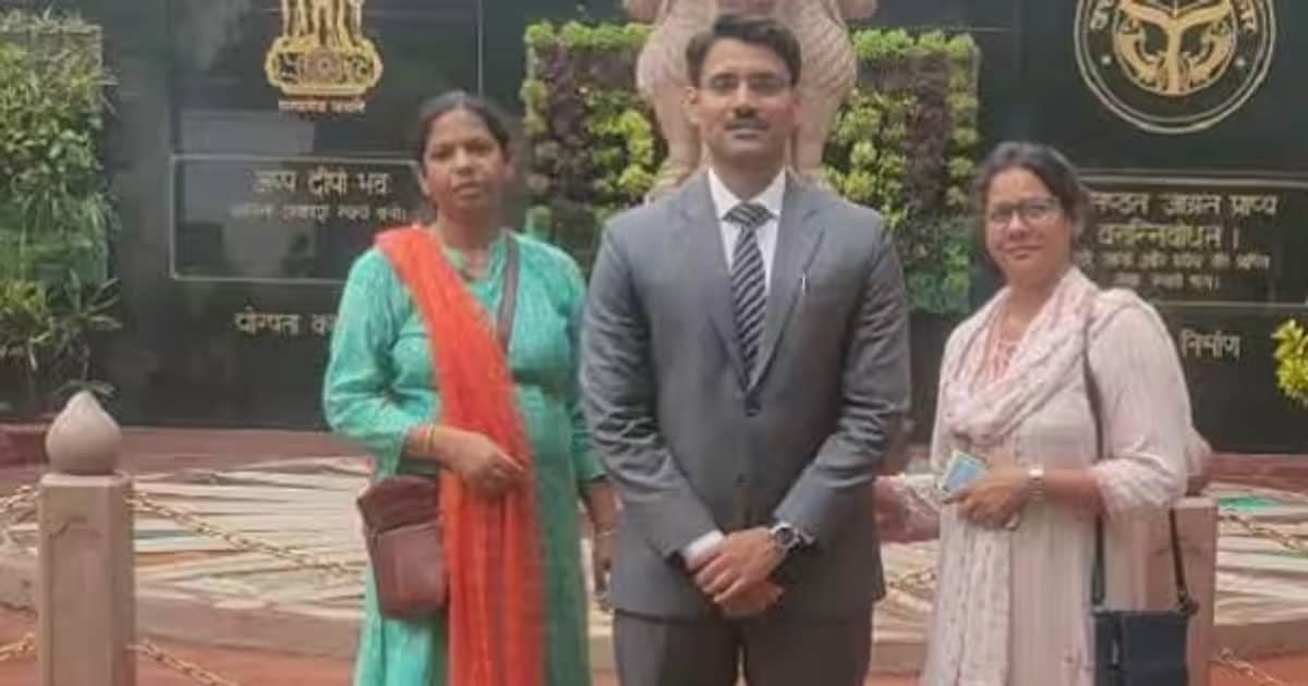 Success Story : शिशिर यादव ने ऐसे किया पहले अटेम्प्ट में पीसीएस-जे टॉप ...