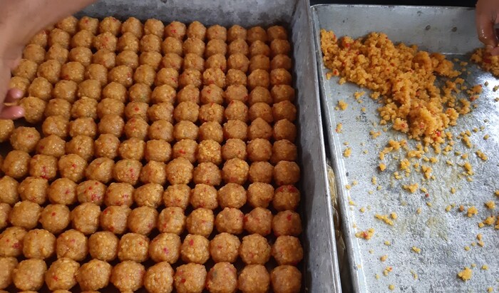 छपरा की एटम बम मिठाई की विदेशों में जबरदस्त डिमांड, गुलाब जामुन भी है ...