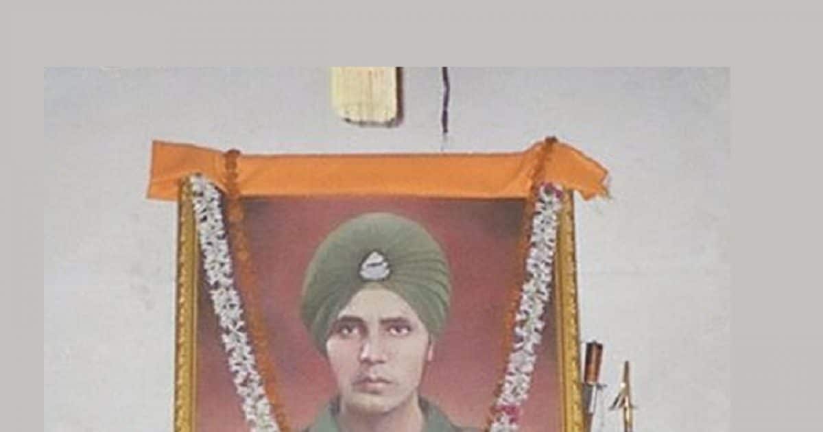 Baba Harbhajan Singh Death Anniversary Dead Solider keep waking Indian ...