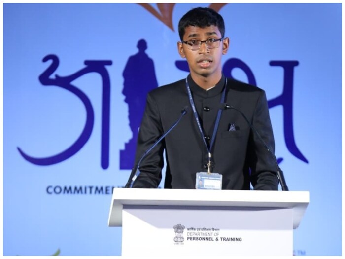 Success Story: 5 बार दी UPSC परीक्षा, 2 बार हुए सफल, नौकरी के साथ की ...