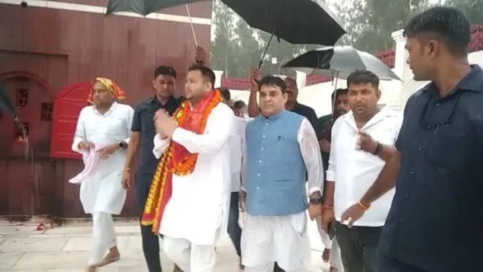 Thawe Mandir: नवरात्रि में थावे मंदिर को बड़ा तोहफा, तेजस्वी यादव ने ...