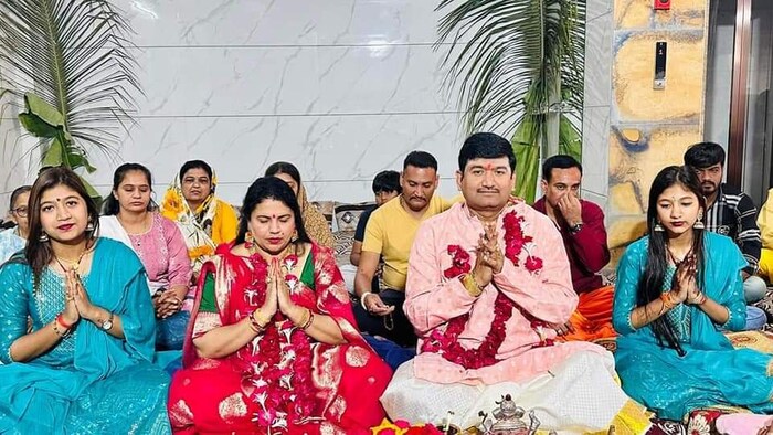 ब्राह्मण हूं सवा किलो सोने का जनेऊ पहनता हूं! किसने कहा पंडित गरीब होते ...