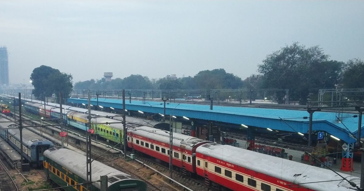 रोज होगी 5 करोड़ टन माल की ढुलाई, बनेंगे नए स्टेशन, कई मायनों में खास ...