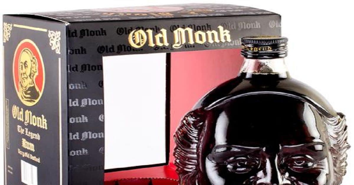 Old Monk की बोतल पर आखिर किसका चेहरा? पियक्क्ड़ों को भी नहीं पता जवाब ...