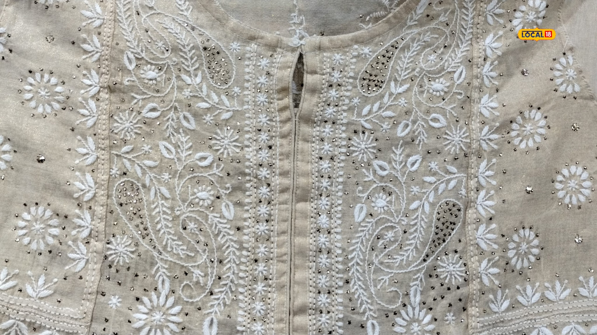 दिवाली पर चाहिए यूनिक लुक...तो यहां करें चिकनकारी...चंदेरी...औरगंजा ...