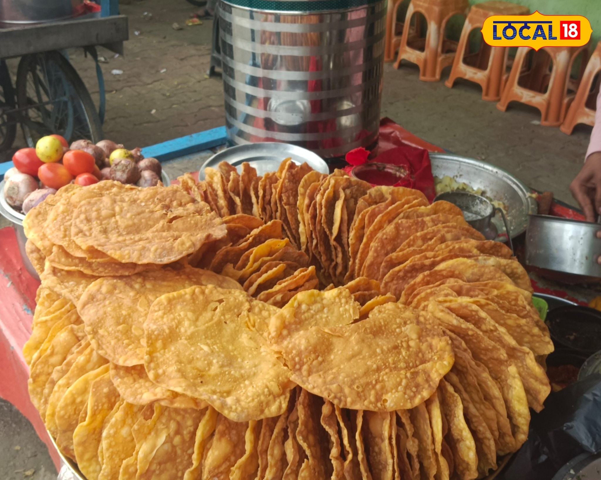इस लाजवाब पापड़ी को खाने दूर-दूर से आते हैं लोग, स्वाद ऐसा की बस जुंबा ...