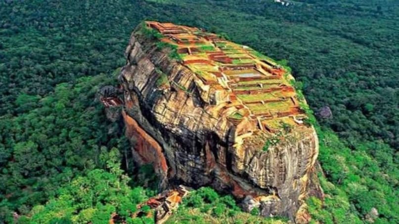 PHOTOS: रावण का नहीं हुआ था अंतिम संस्कार! आज भी सुरक्षित है शव ...